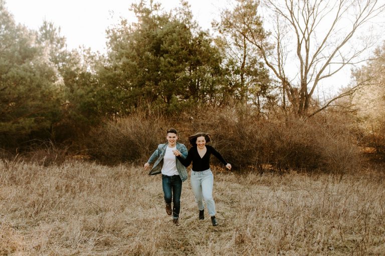 Sunny Springtime Couples Session - Steph Pickard Photo