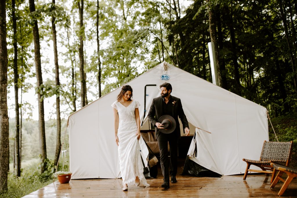 Why Michigan is One of the Most Beautiful Places to Get Married in the US