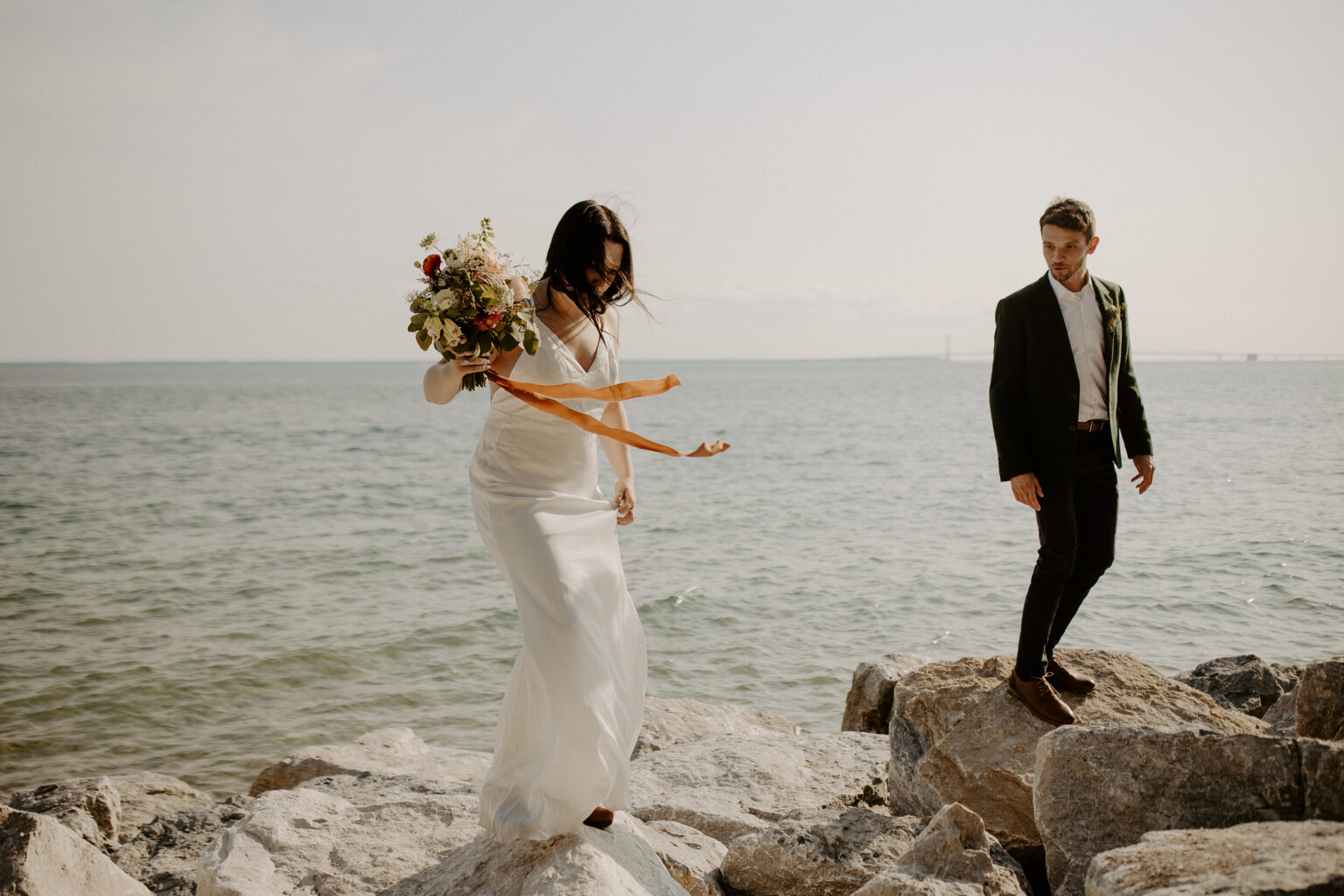 12 Unique Michigan AirBnbs For Your Elopement - Steph Pickard Photo
